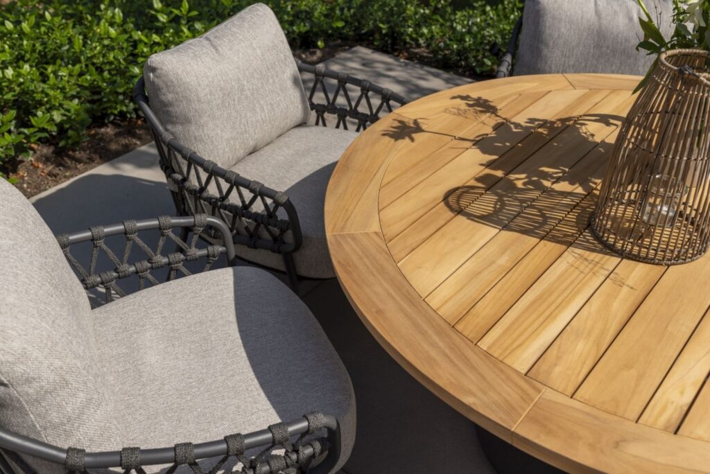 4 Seasons Outdoor Calpi low dining tuinset - Ultiem Buitenleven